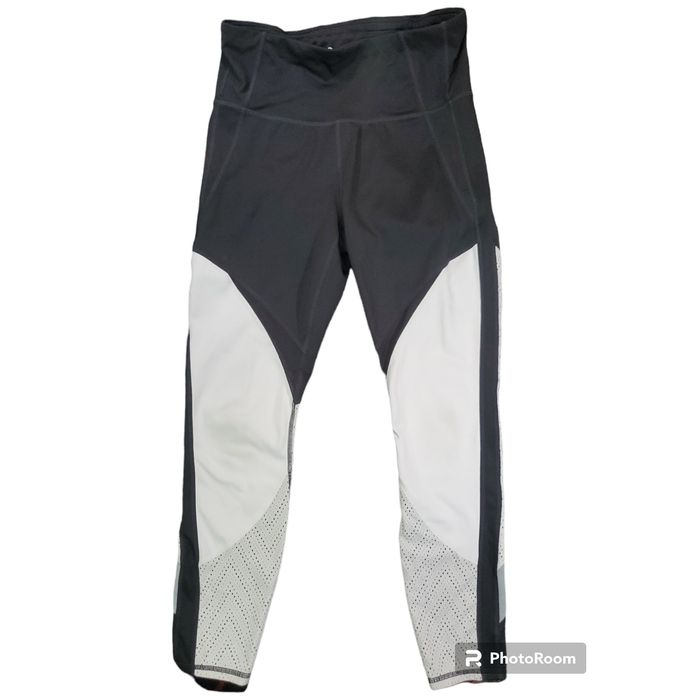 Athleta Athleta | High Rise Precision 7/8 Tight with Cutouts | Med ...