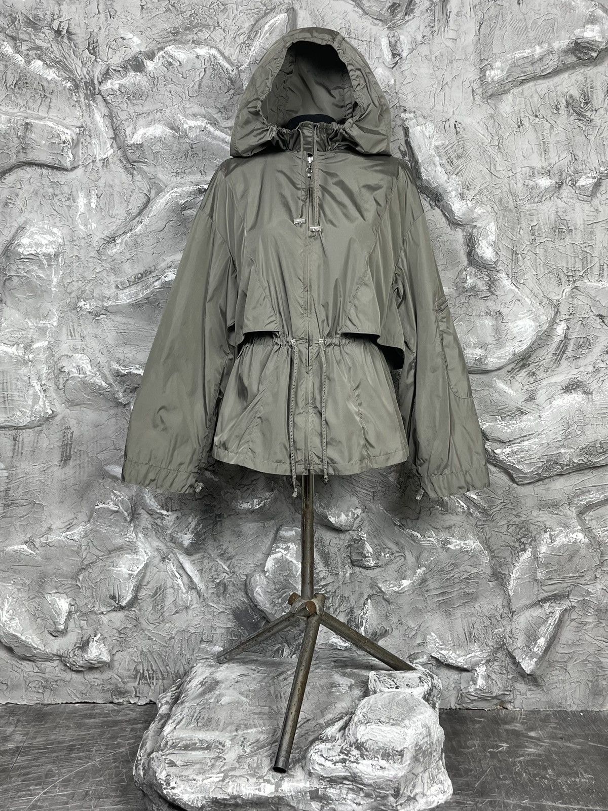 Mugler × Thierry Mugler Thierry Mugler Very Rare Integrated Cape Jacket ...