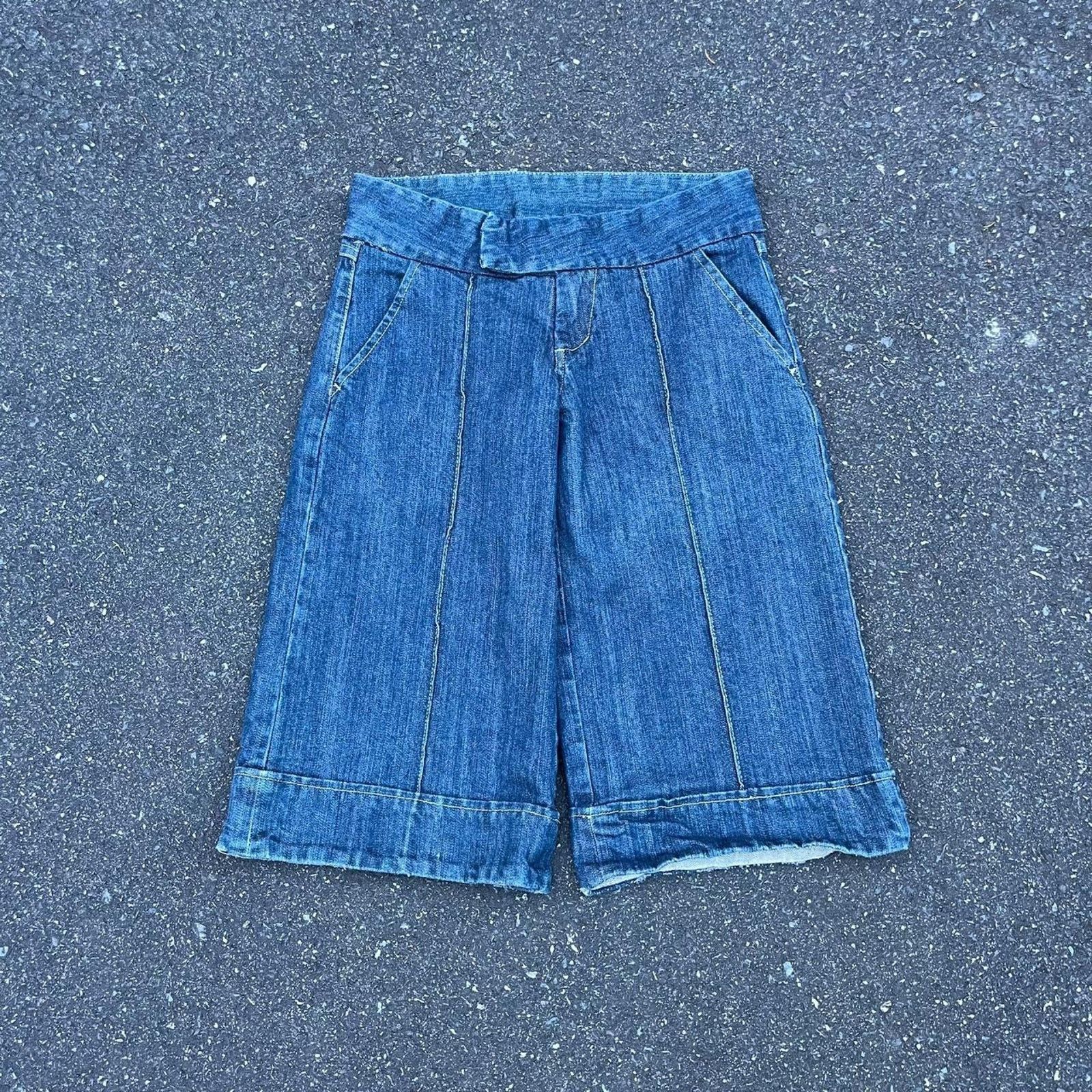 Vintage vintage 2000s baggy wide leg pleated stonewash jorts | Grailed