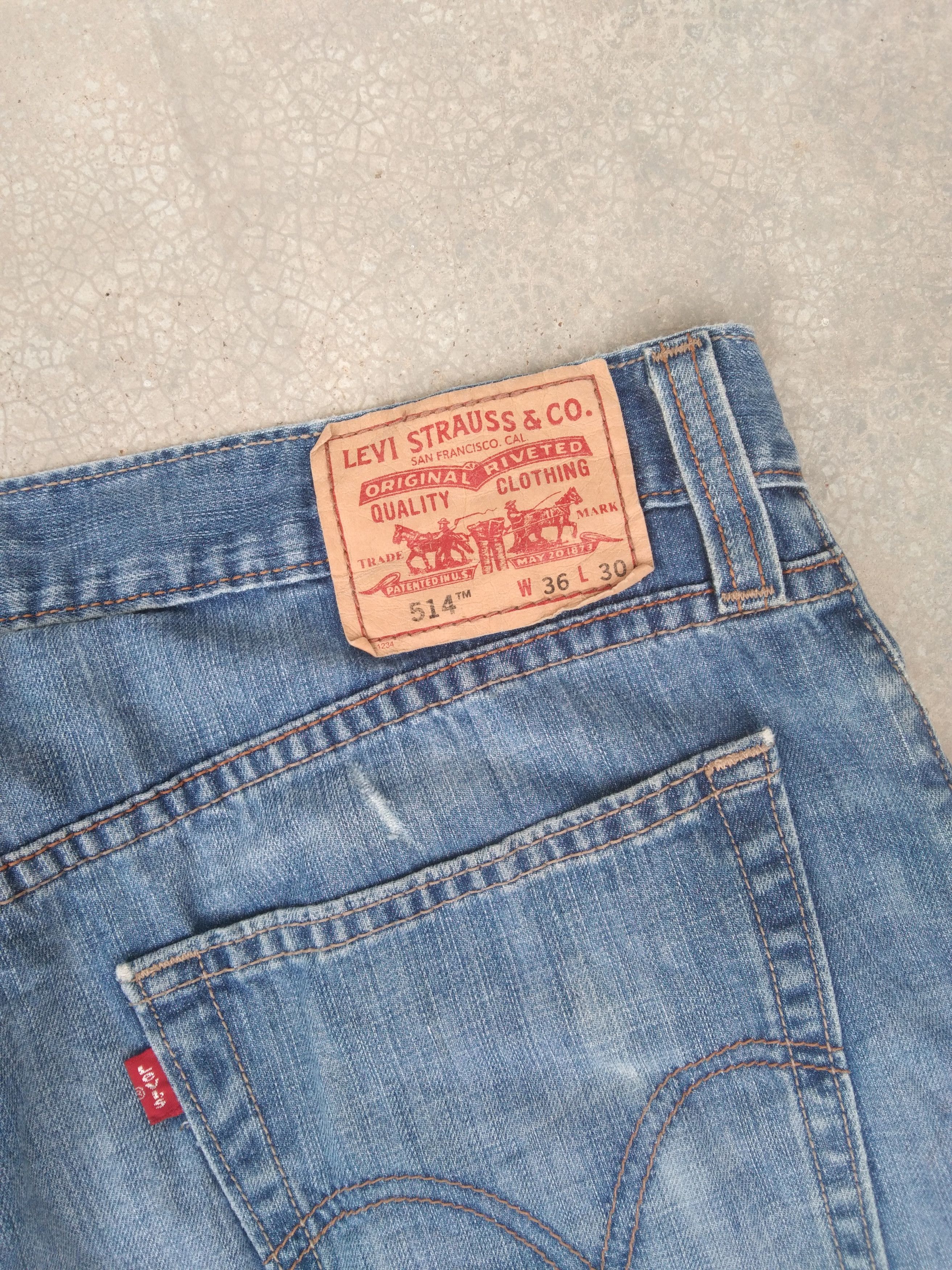 Levi's Vintage Levi's Jeans 514 Faded Blue Straight Denim 36x30 | Grailed