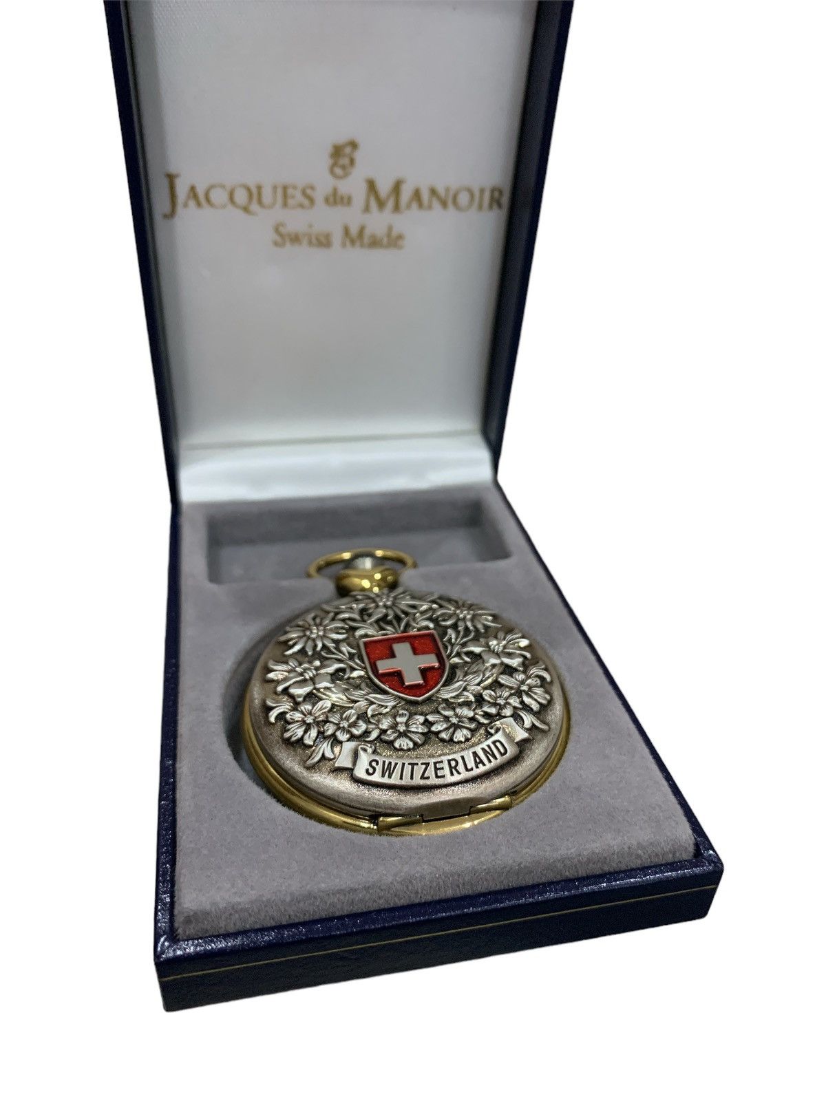 Designer × Luxury JACQUES DU MANOIR SWISS CARVED GOLD FINISHING POCKET ...