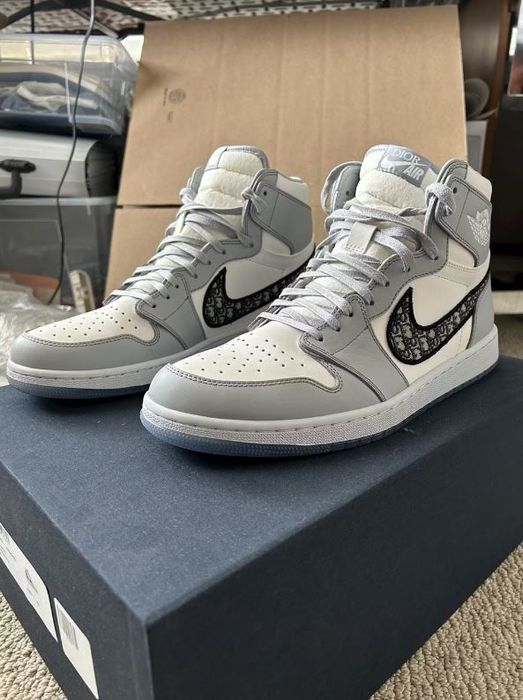 Dior Jordan 1 Retro High x Dior | Grailed