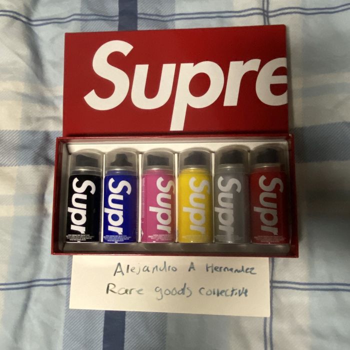 Supreme Supreme Montana spray cans | Grailed