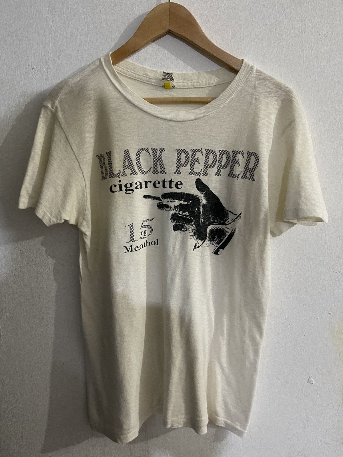 Camel Cigarettes × Streetwear × Vintage Black Pepper Cigarette Velva ...