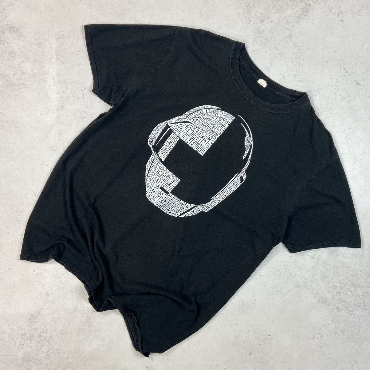 Band Tees × Streetwear × Vintage 00s RARE VINTAGE Daft Punk Random ...