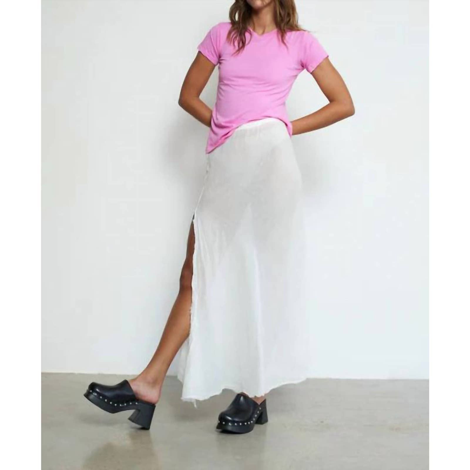 House Of Billiam Q HOUSE OF BASICS Simone Skirt In White | Grailed