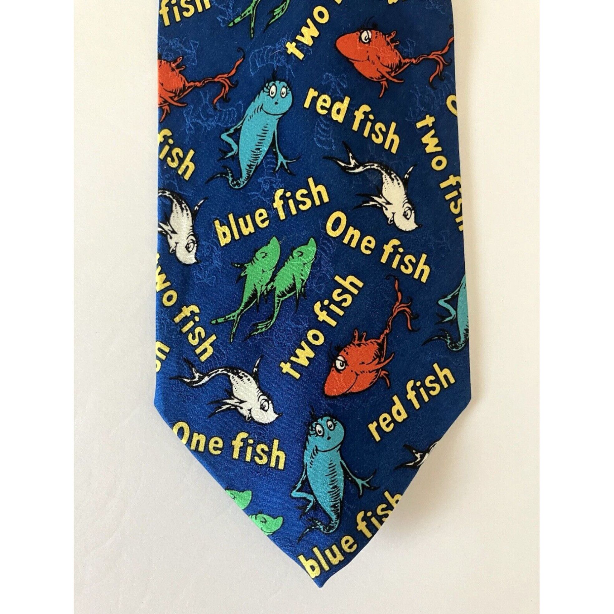 Vintage Whimsical Dr Seuss Iconic One Fish Two Fish Red Fish Blue Fish ...