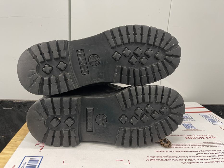 Timberland RARE Vintage 2000s Timberland Brooklyn Zoo Boots chain-laced ...