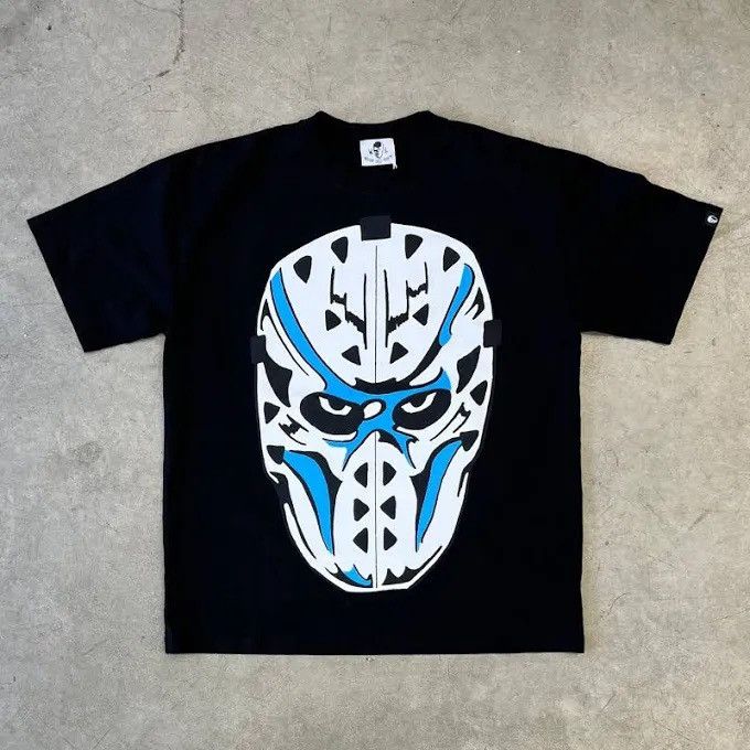 Warren Lotas Warren Lotas ‘Giant Hockey Mask’ T-shirt | Grailed