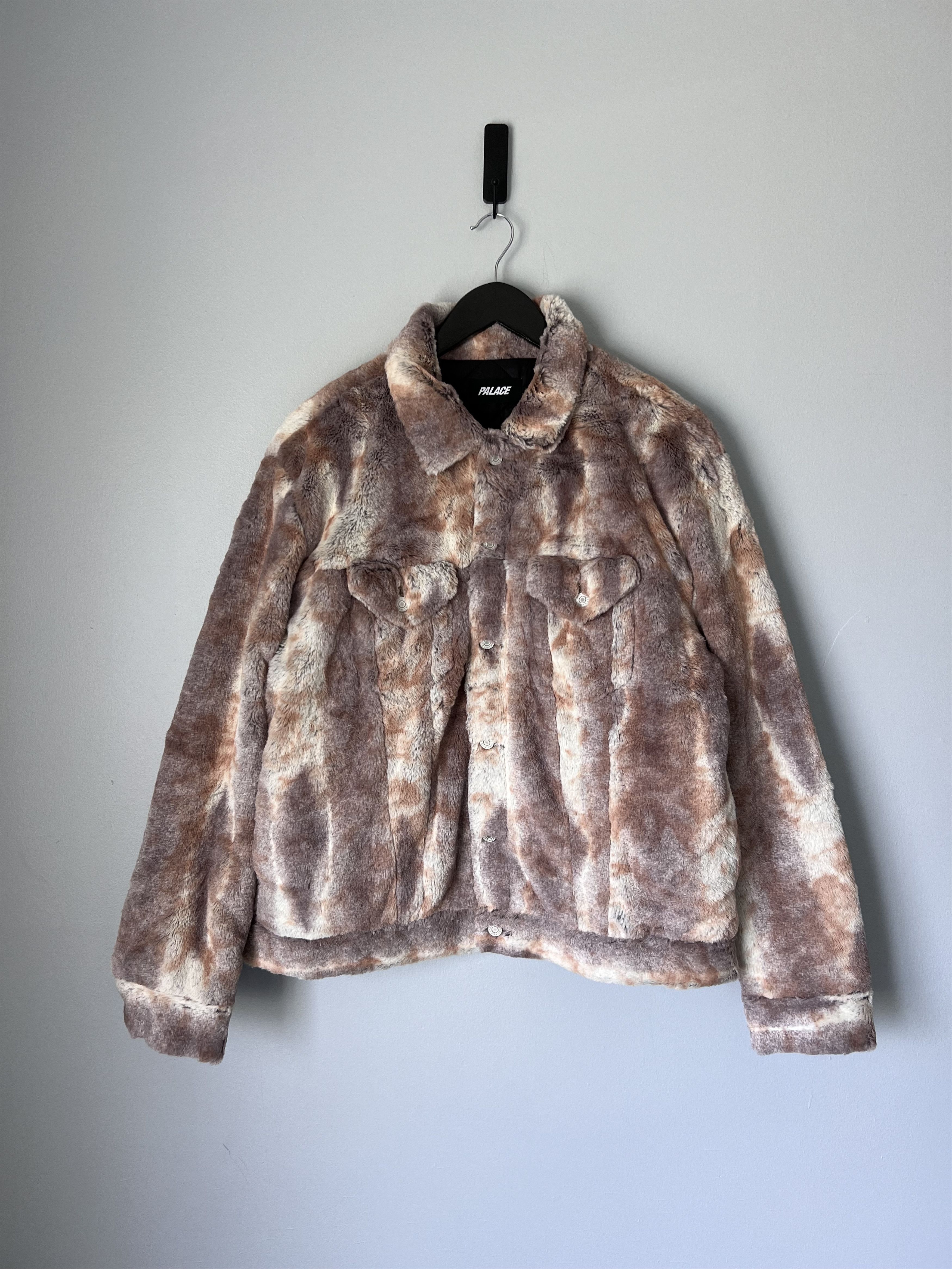 Palace Palace Skateboards Furry Trucker Jacket in Brown | Grailed