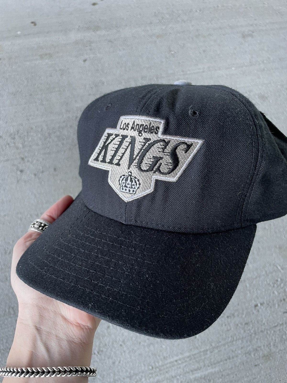 Vintage RARE Vintage LA Kings New Era Snapback Hat | Grailed