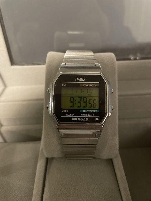Timex TIMEX INDIGLO 555 M8 Digital Watch | Grailed