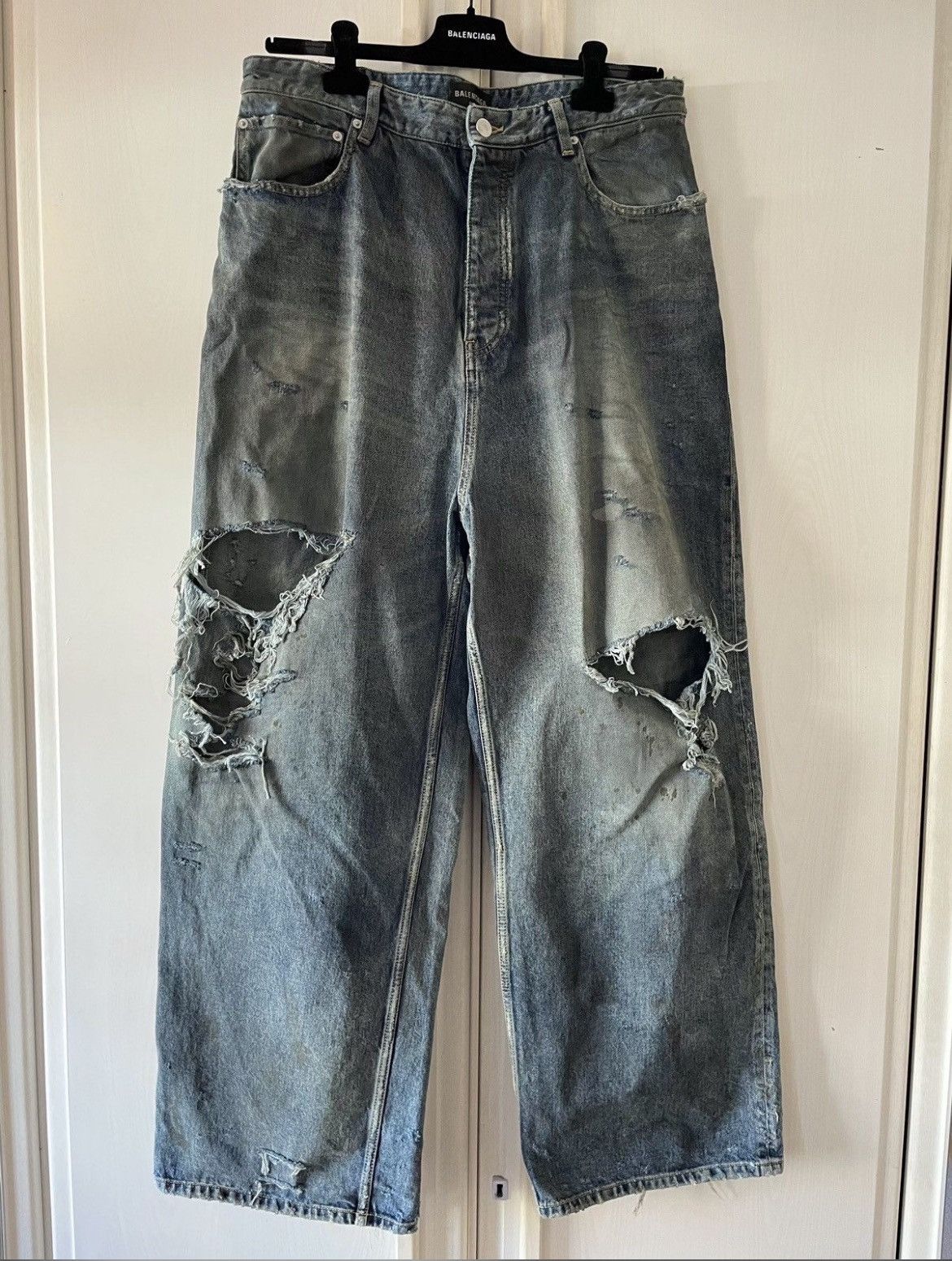 Balenciaga BRAND NEW BALENCIAGA RUNWAY MUD DISTRESSED BAGGY JEANS STEAL ...