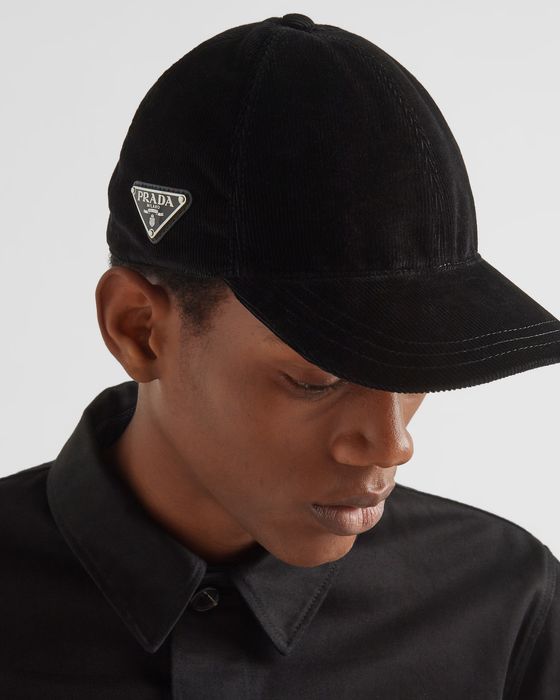 Prada PRADA CAP BASEBALL TRIANGLE BADGE 2HC274_1JHC_F0002 | Grailed