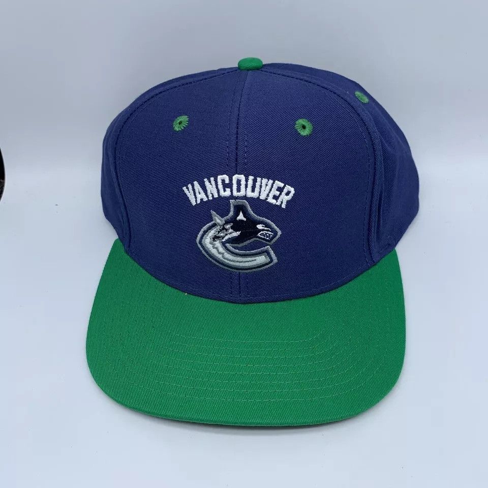NHL × Reebok × Vintage Vintage Vancouver Cunucks Hockey Reebok Hat ...