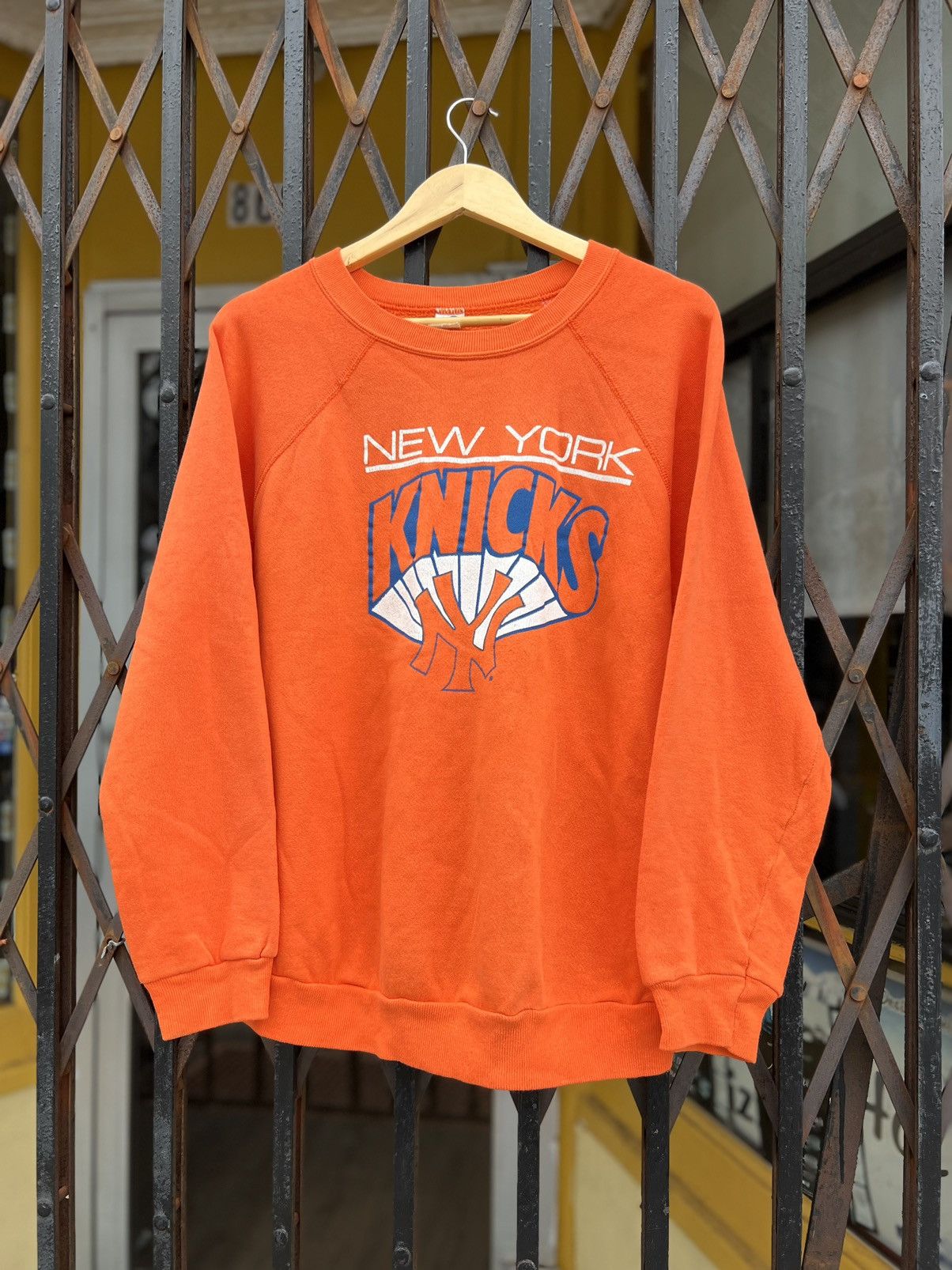 NBA × Vintage Vintage 90s New York Knicks Crewneck Sweatshirt Yankees ...
