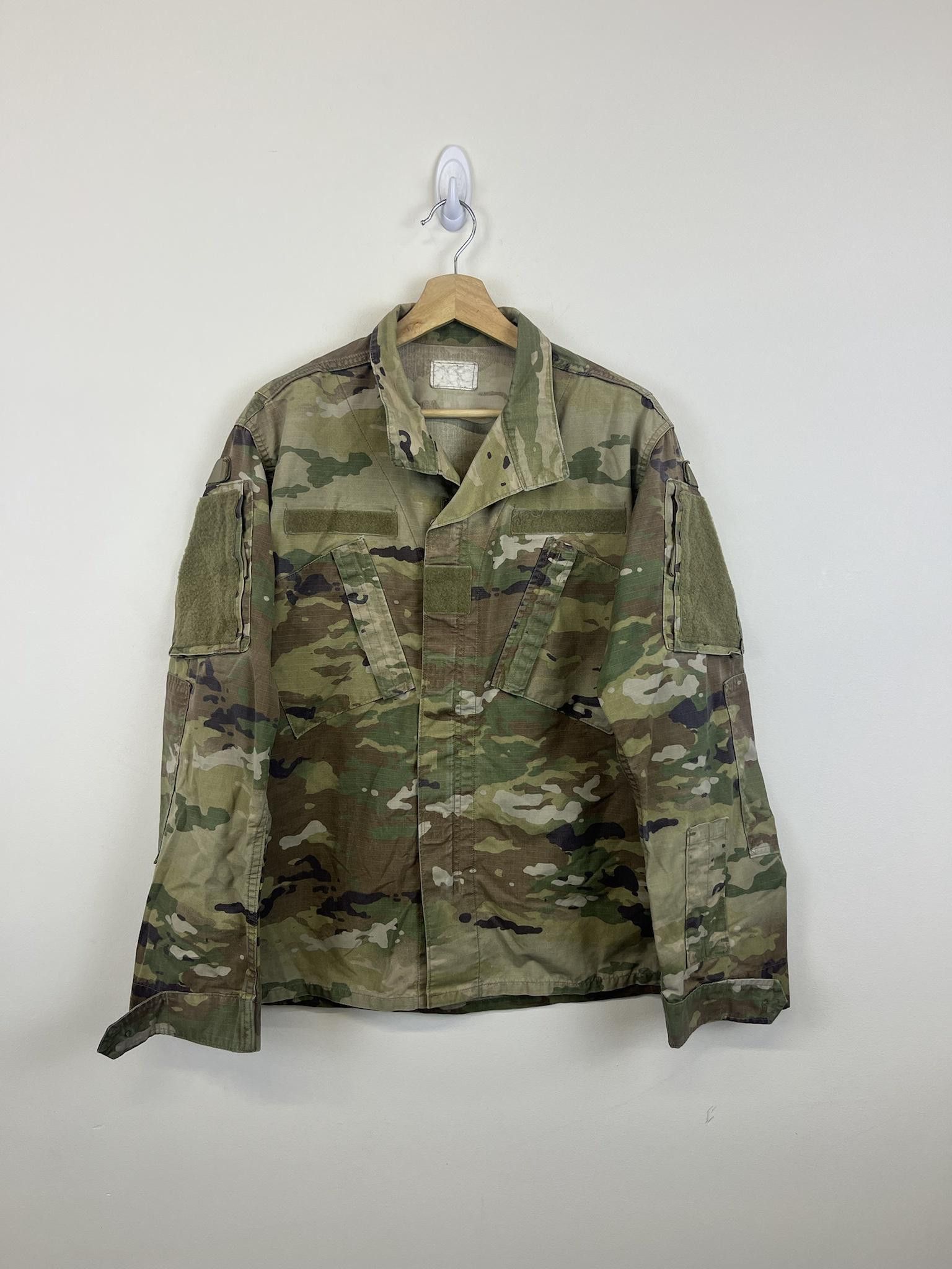 Military × Vintage × Windbreaker Early 2000's US OCP Camo Jacket | Grailed