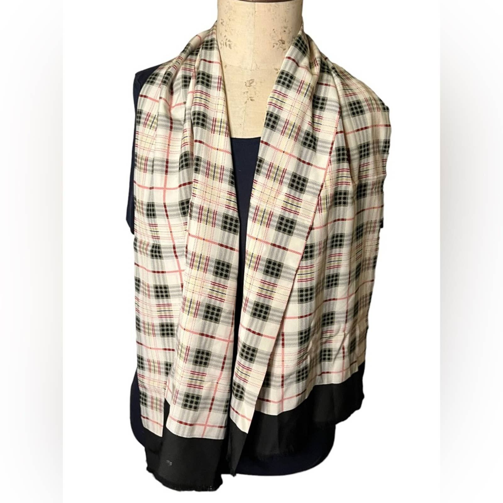 Vintage Alcott and Andrews Black white and red Large Silk Scarf | Grailed