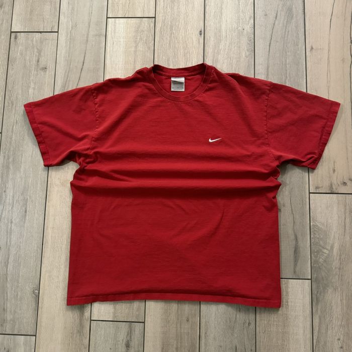 Nike Vintage Y2K Red Nike Swoosh Essential Tee Baggy Skater XL | Grailed