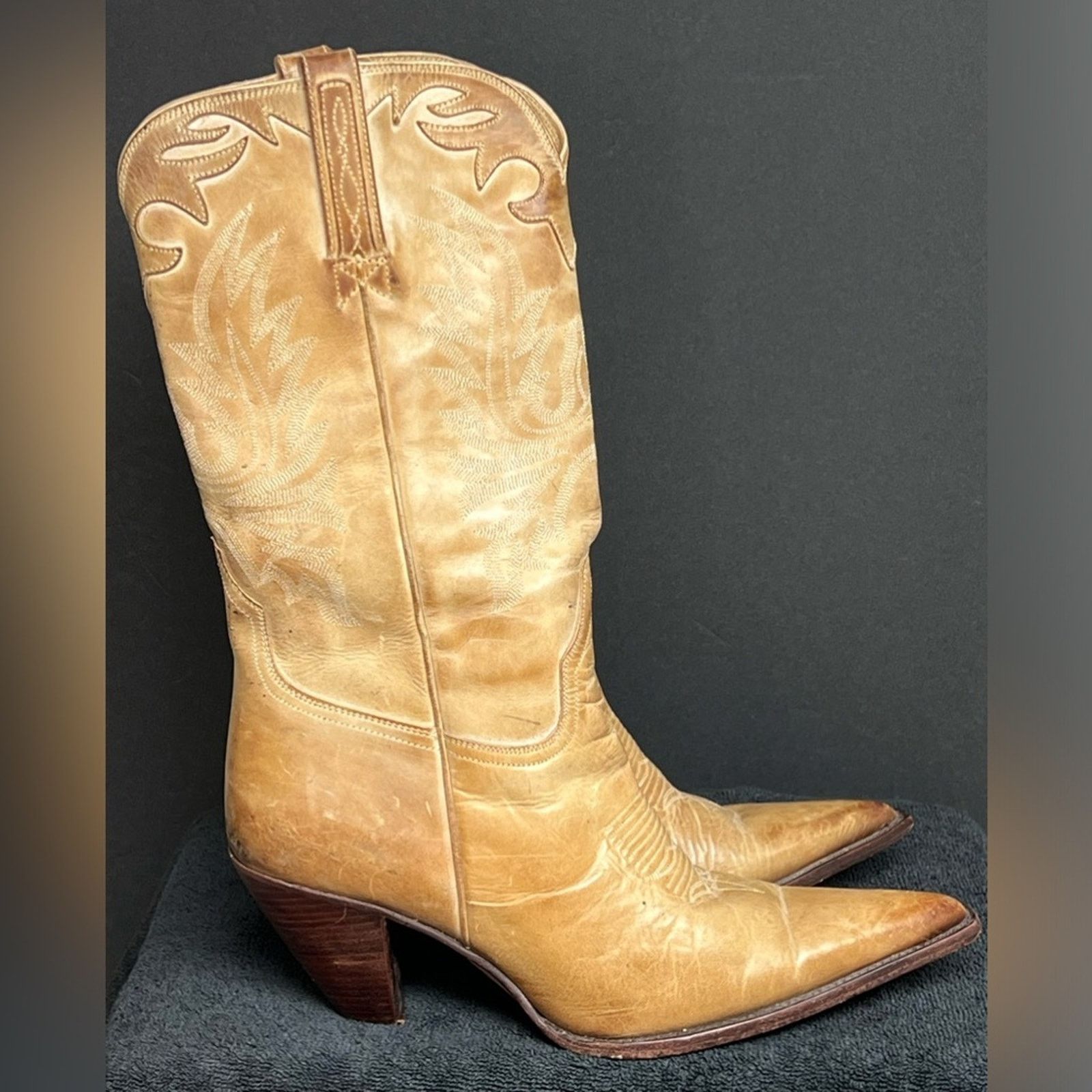 Lucchese Charlie 1 Horse by Lucchese Western Boots 10B Calf Leather ...