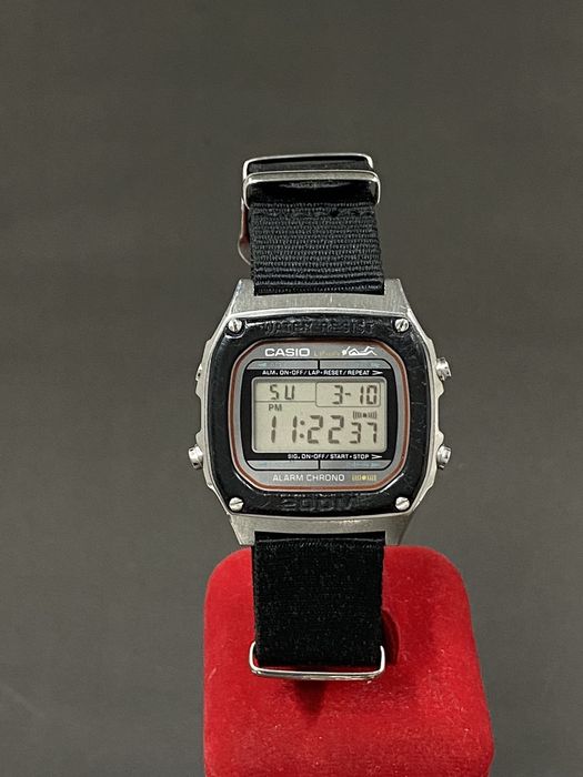 Vintage Rare Vintage CASIO DW-1000 Japan Digital Men’s Watch | Grailed