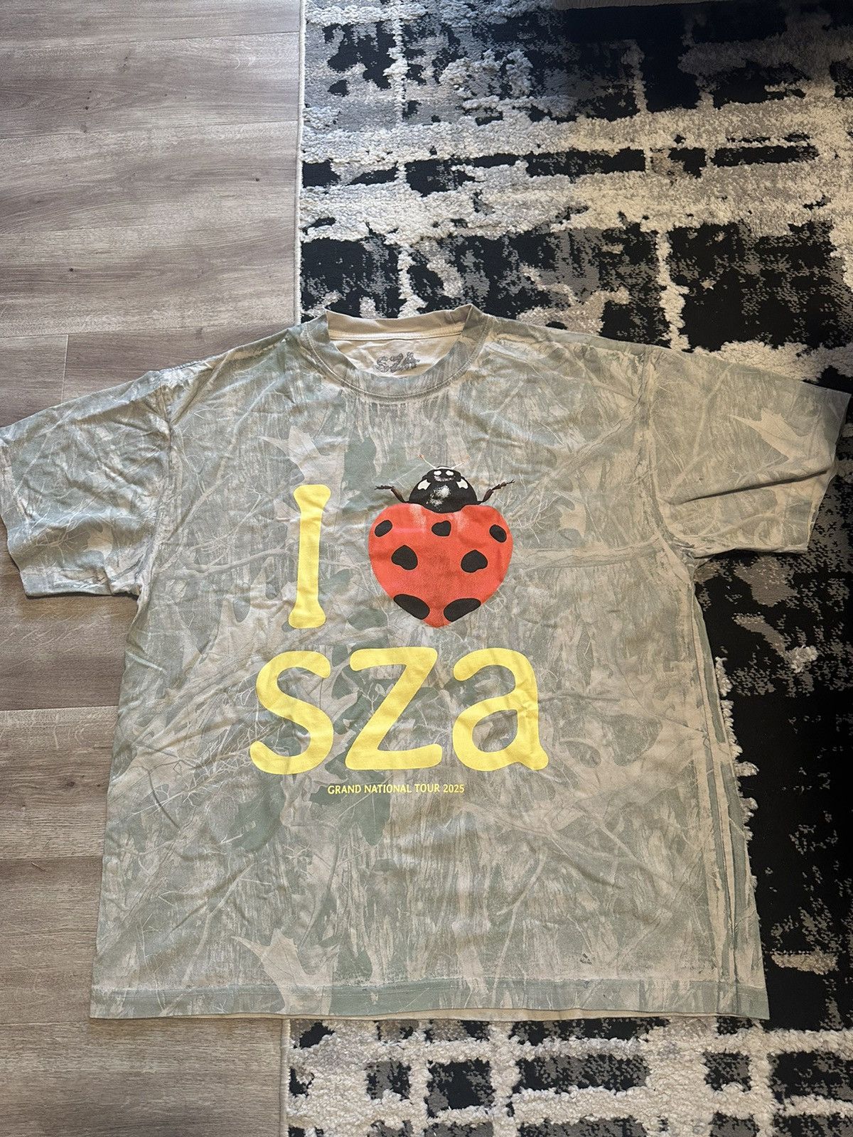 Kendrick Lamar SZA I Love SZA Bug Tee KENDRICK LAMAR GRAND NATIONAL ...