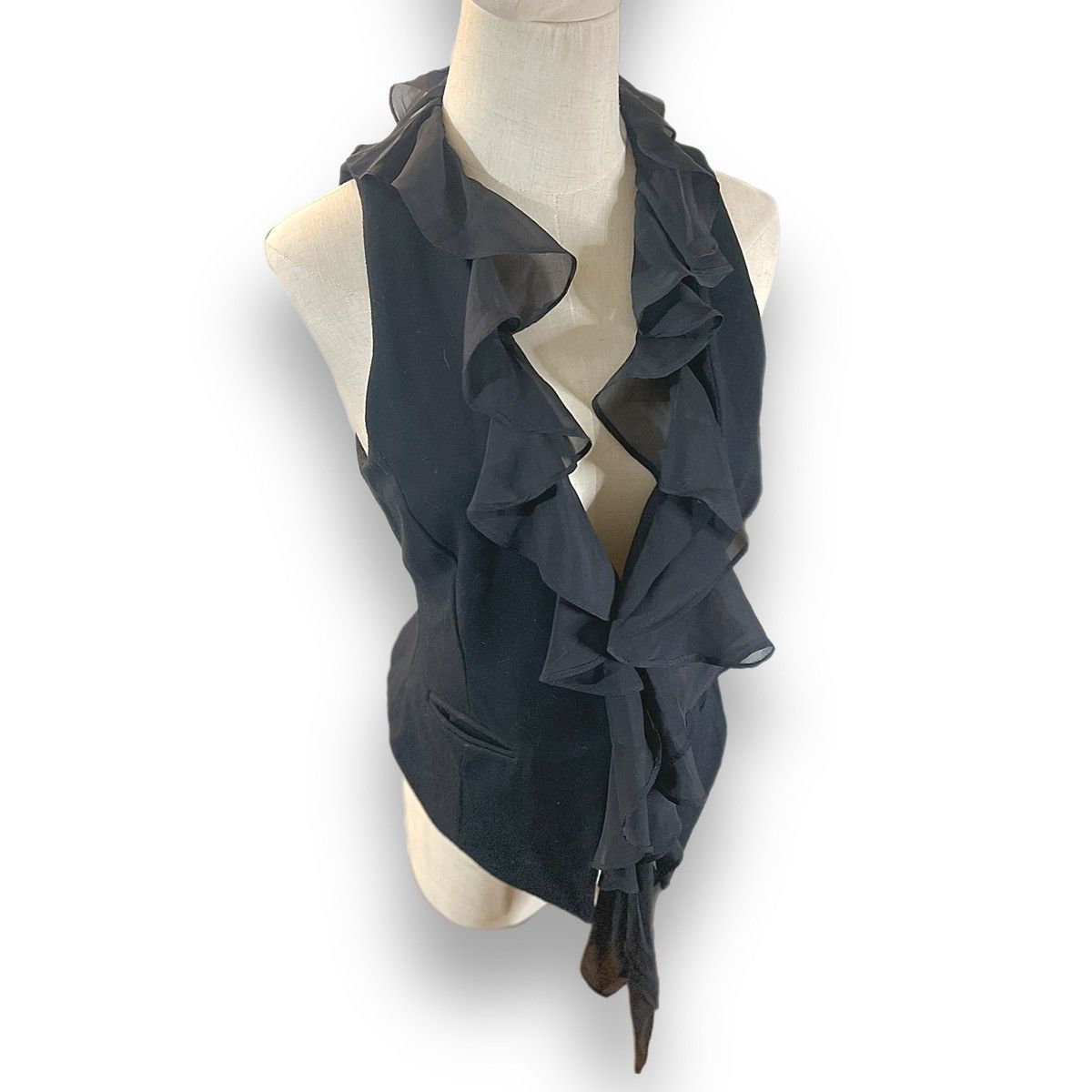 Avant Garde × Streetwear × Vintage Black Ruffled Vest w/ Removable Trim ...