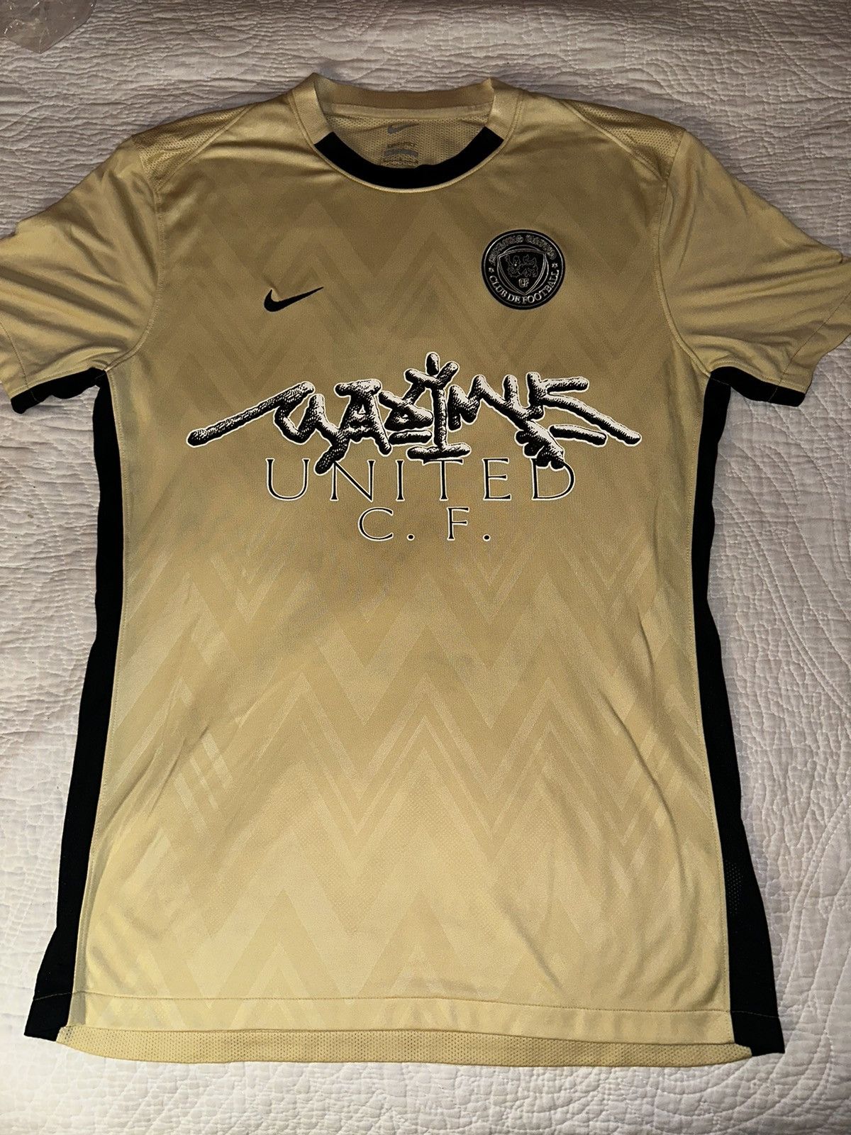 Complex × Travis Scott Travis Scott ComplexCon Exclusive Soccer Jersey ...