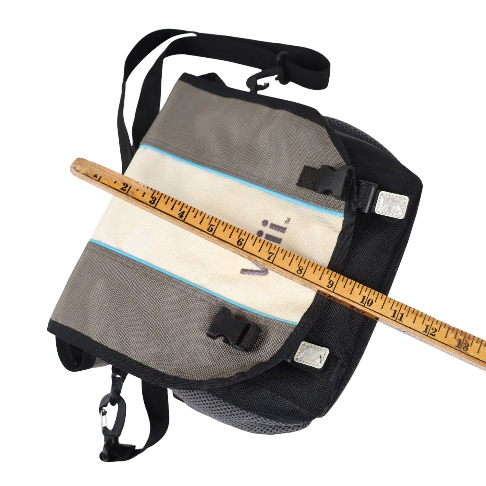 Wii carrying case store