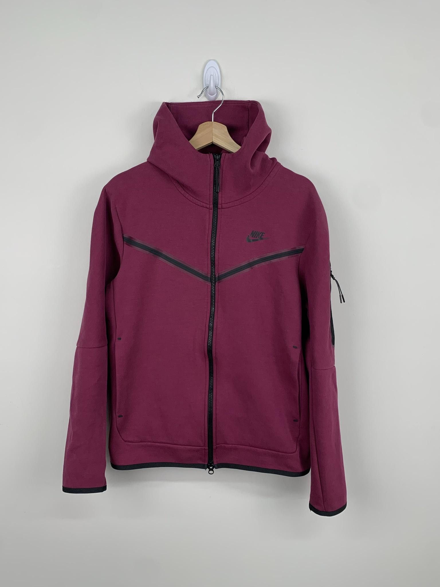 Nike × Streetwear × Vintage Nike Tech Fleece Maroon | Grailed