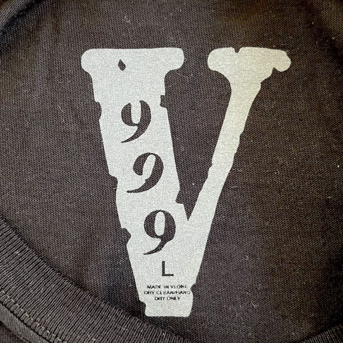 999 Club × Vlone Vlone Juice Wrld 999 Legends tee black large | Grailed