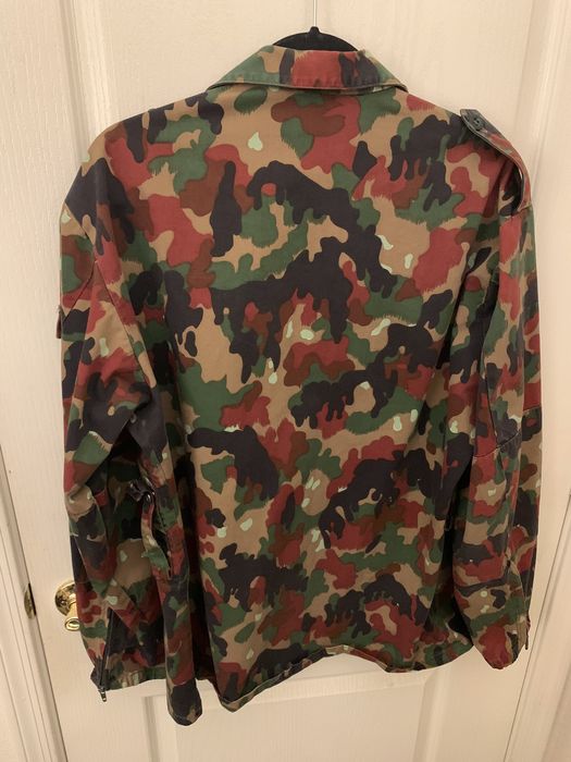 Vintage Swiss army TAZ 83 camo jacket | Grailed