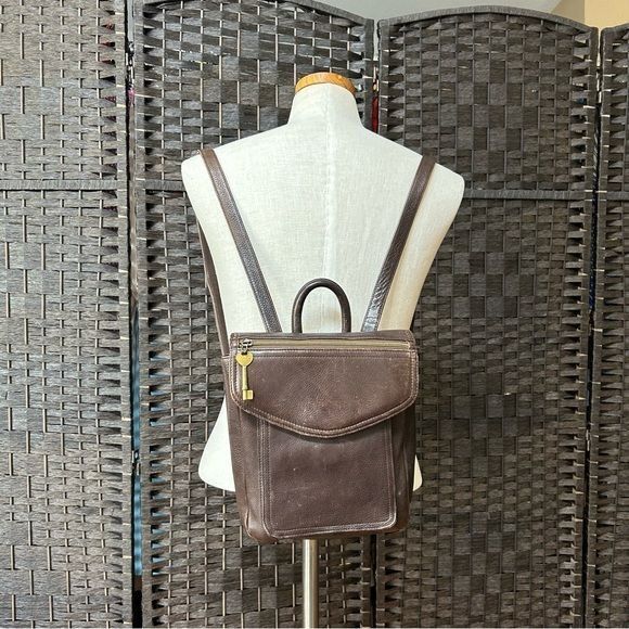 Fossil Fossil Vintage brown genuine leather backpack purse distress ...