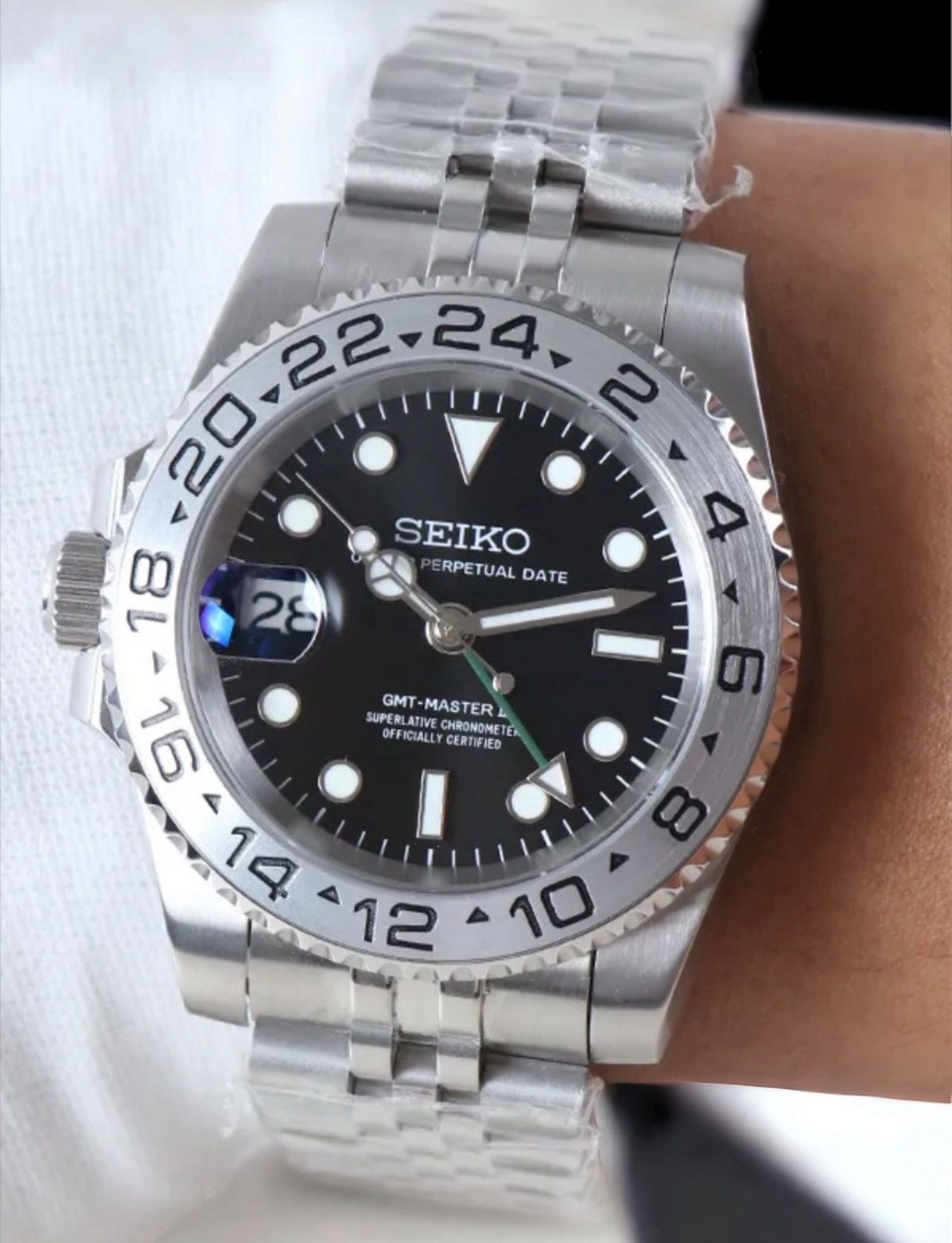 Seiko Seiko GMT-Master 2 Black Dial Grey Steel Jubilee 41mm Watch | Grailed