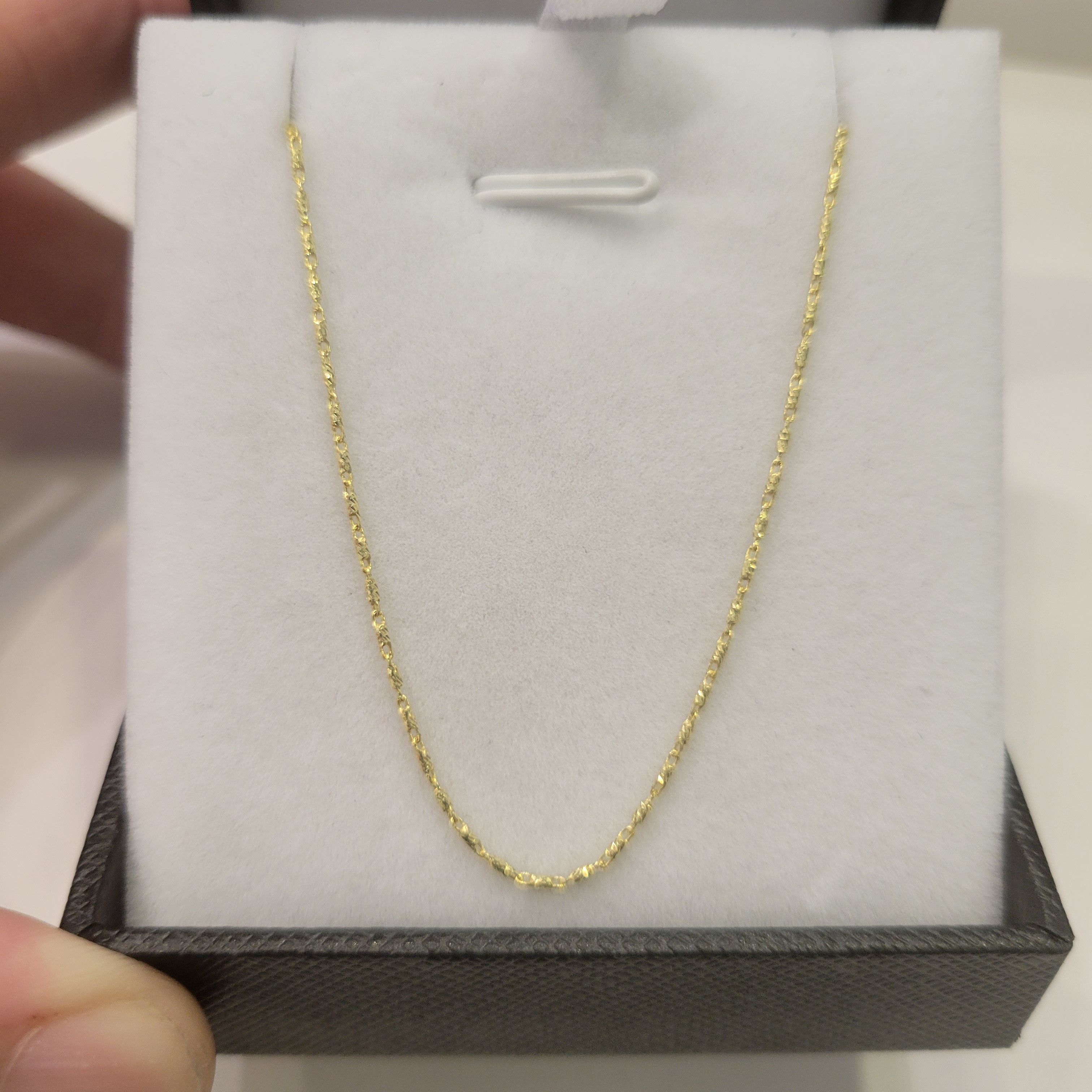 10k Solid Gold × Gold Chain 10kt 10K Gold - Barrel Link Diamond Cut 22 ...