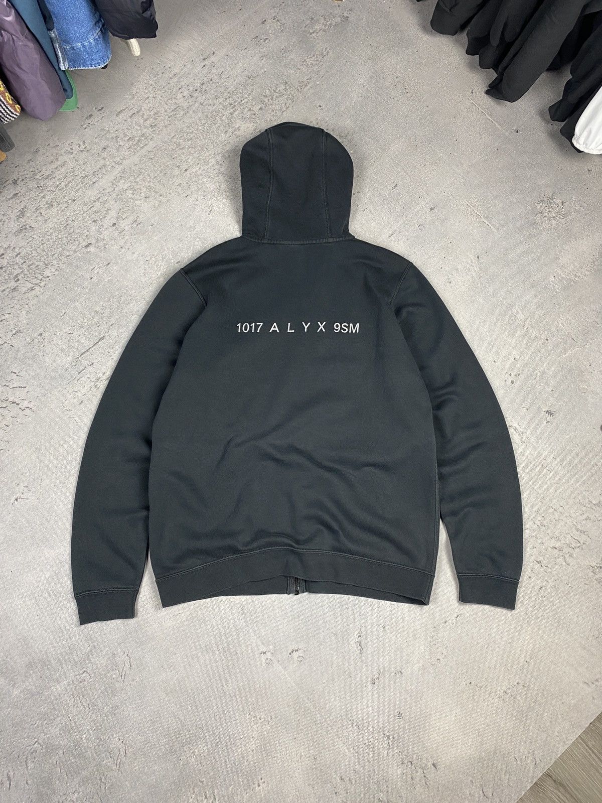 1017 ALYX 9SM × Nike × Streetwear 1017 Alyx 9SM Nike Zip Up 1017 ALYX 9SM × Nike × Streetwear 1017 Alyx 9SM Nike Zip Up