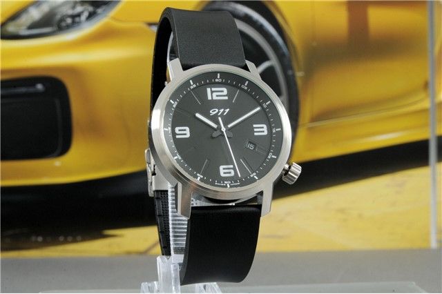 Porsche Design Essential 911 watch | Grailed