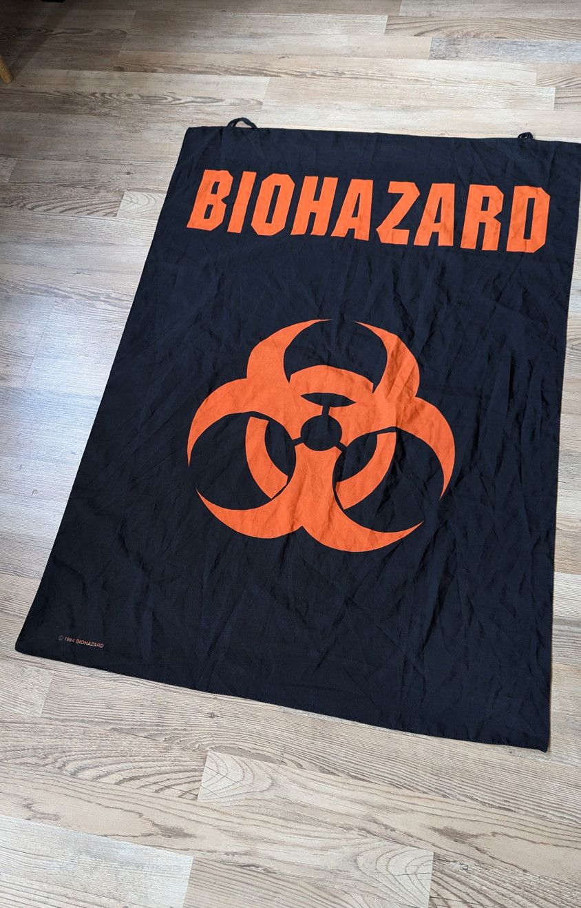Metallica × Rock Band × Vintage Biohazard Rare 90s 1994 Vintage Flag ...