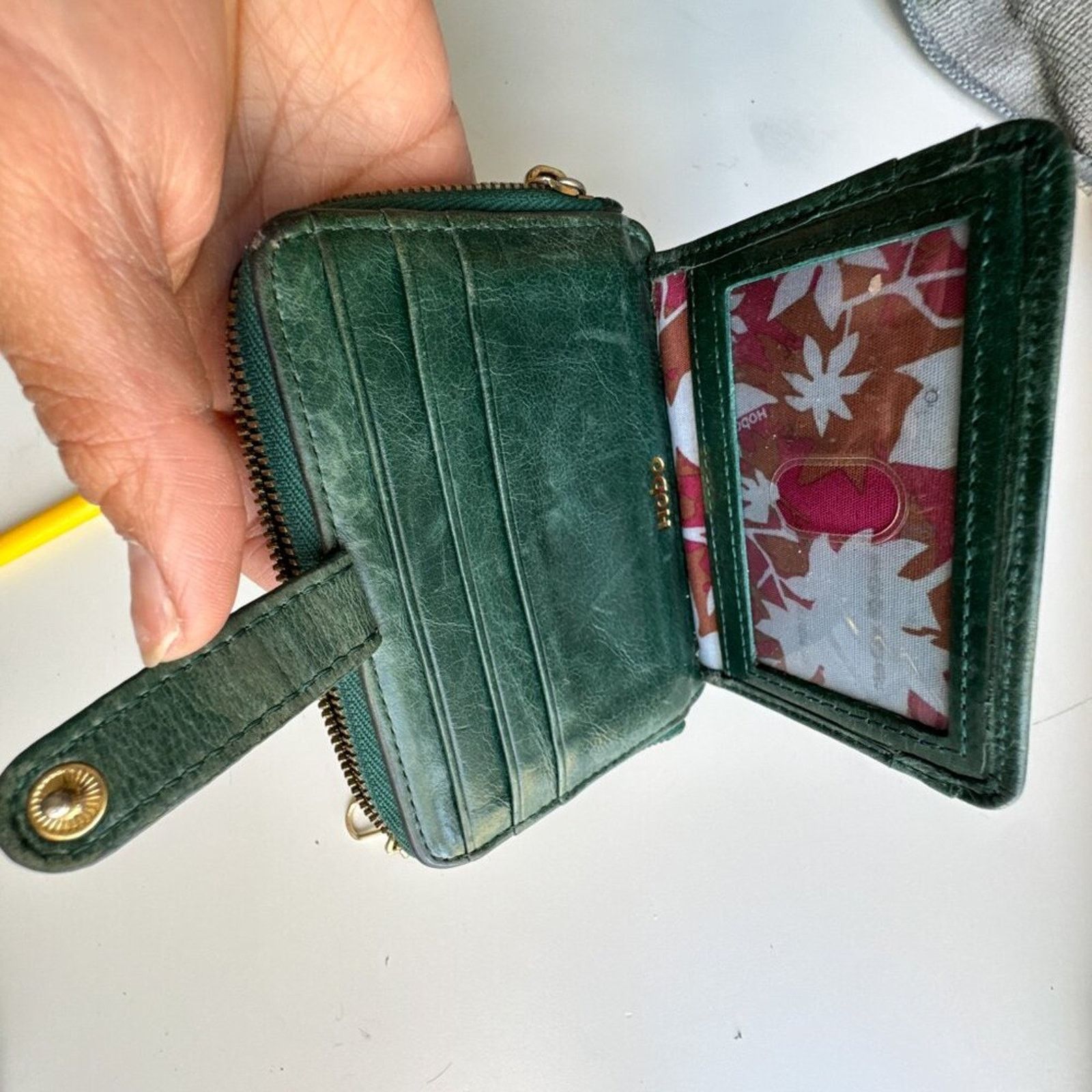 Hobo Hobo International Katya Mini Zip Card Wallet Green | Grailed