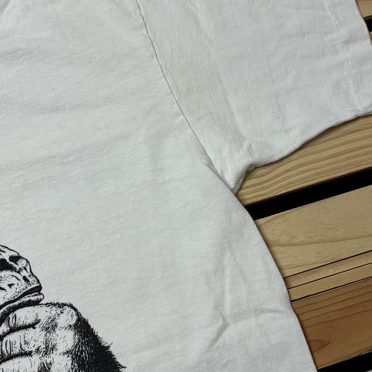 Fruit Of The Loom Vintage Human-i-Tees White Shakespear Nature Tee Size ...