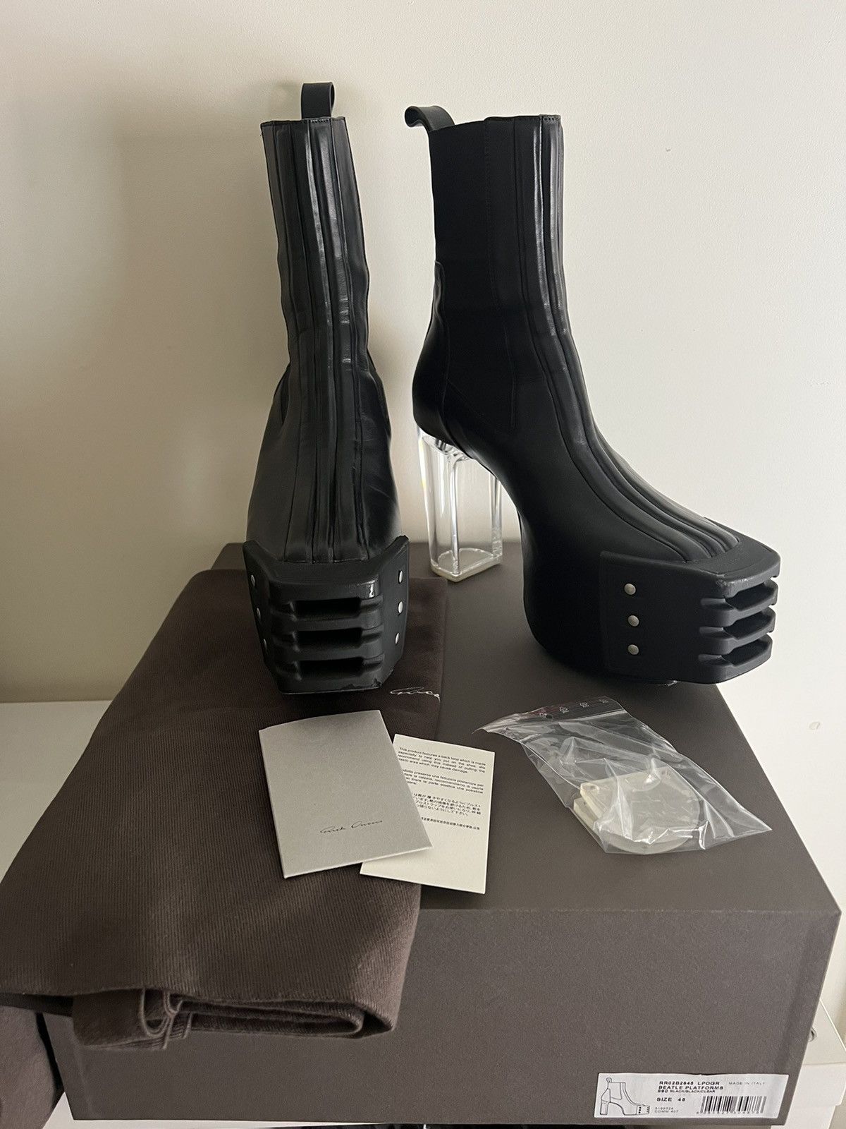 Rick Owens FW22 Strobe Panelled Leather kiss heels | Grailed