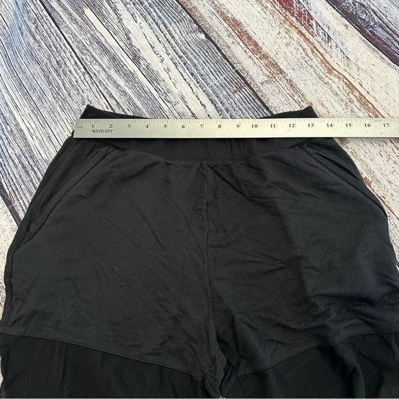 Alo ALO Yoga Women’s Black Mesh Joggers | Grailed