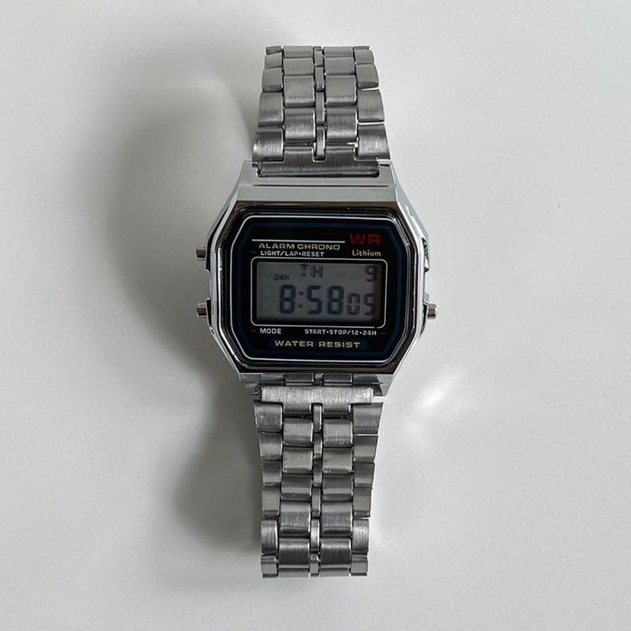 Casio Y2K 2000s vintage retro silver stainless steel digital watch ...