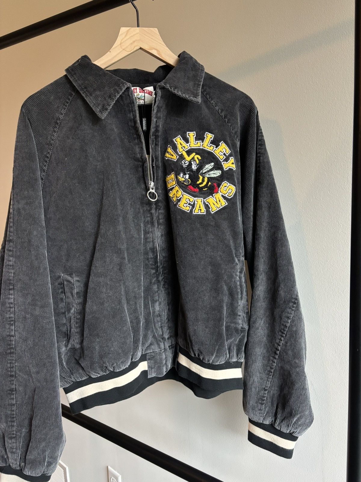 Vale Vale forever angry bee jacket | Grailed