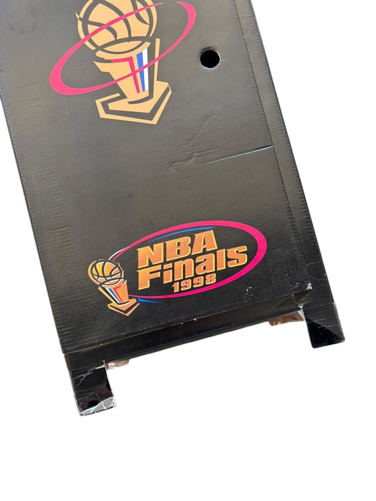 Champion 1998 Chicago Bulls NBA Finals Champion Locker Room Vintage ...