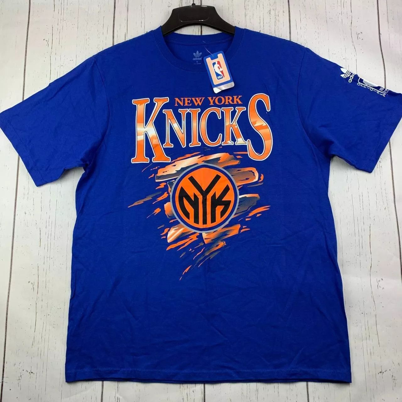 Adidas New York Knicks NBA Large Graphic Print T-Shirt New Men | Grailed