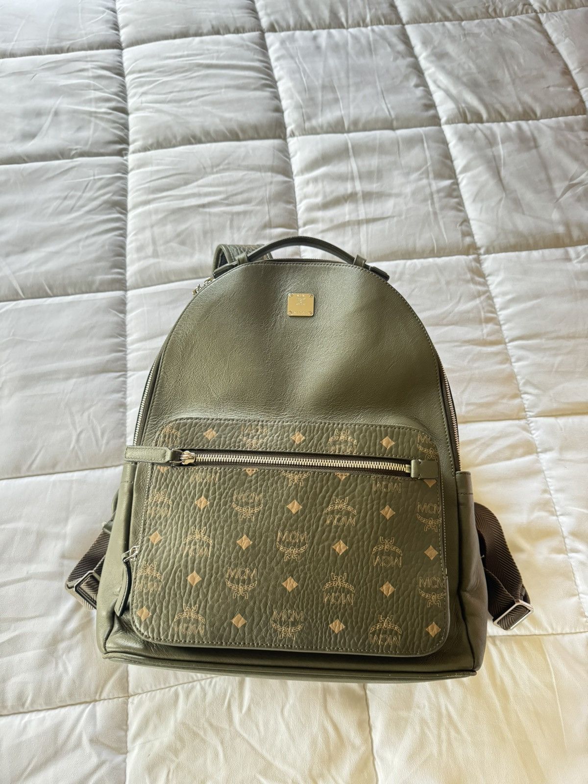 MCM MCM Green Sea Turtle Visetos Coated Backpack | Grailed
