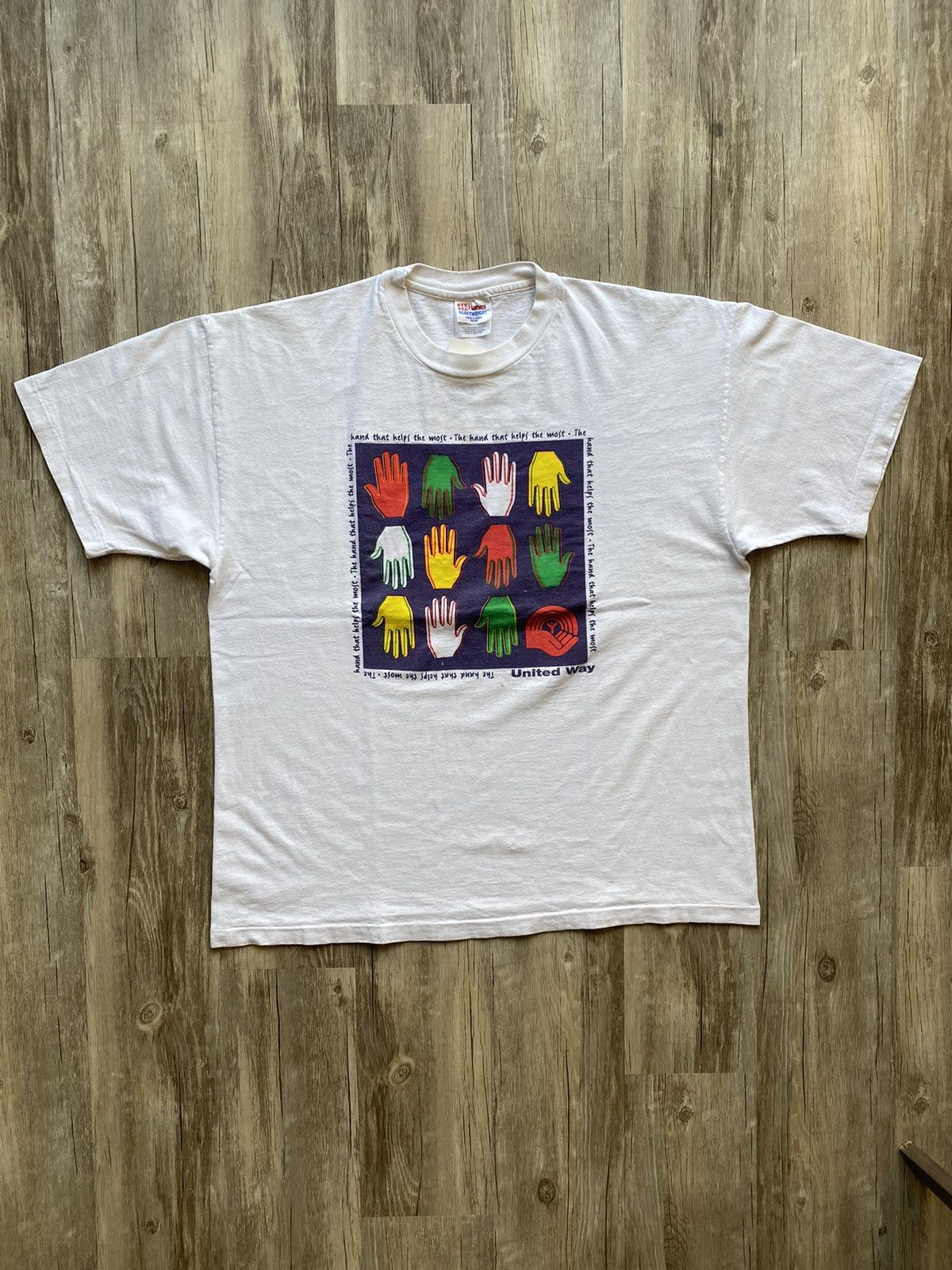 Vintage Vintage 90s The United Way Helping Hand Pop Art Graphic Tee ...