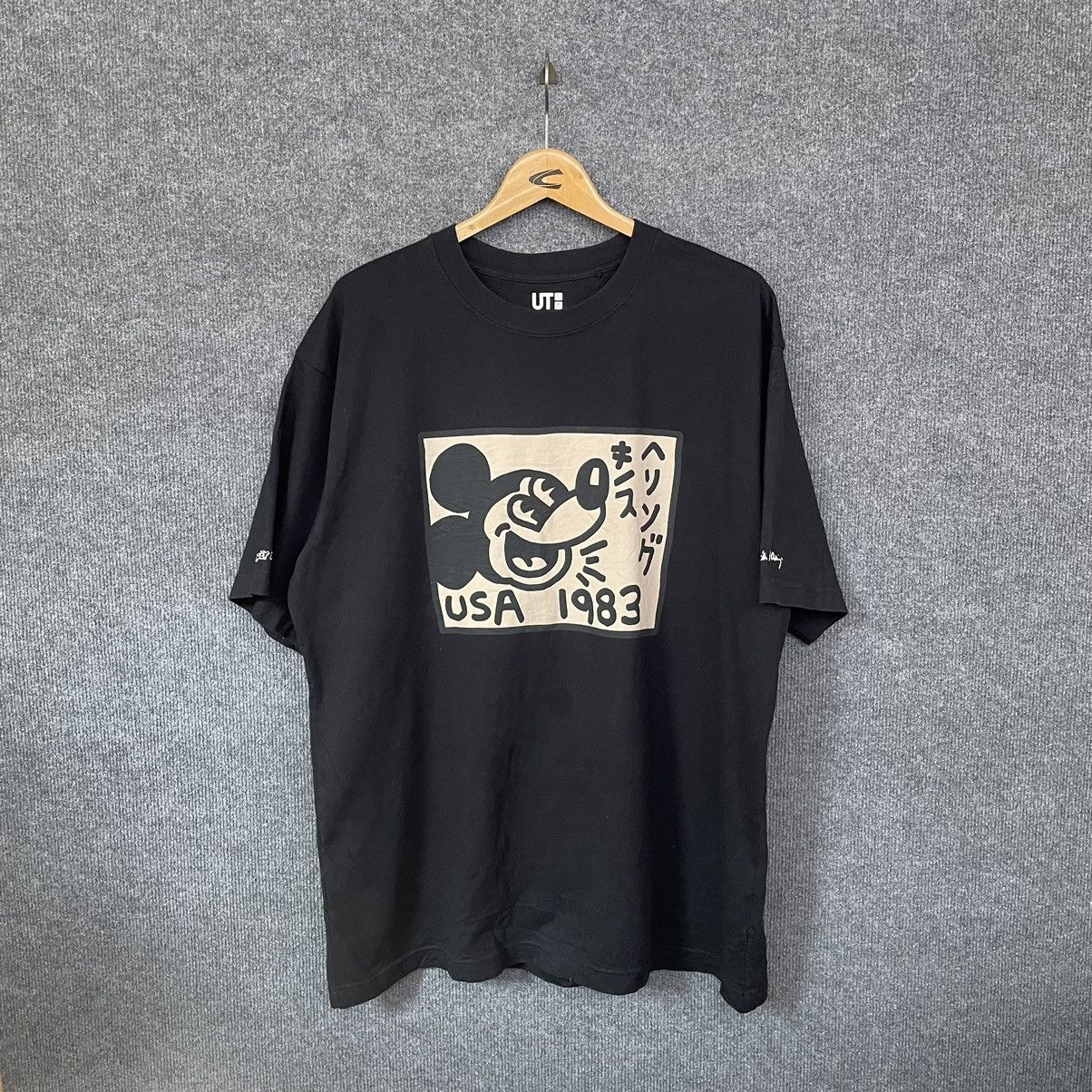 Keith Haring × Mickey Mouse × Uniqlo Uniqlo UT x Mickey Mouse x Keith ...