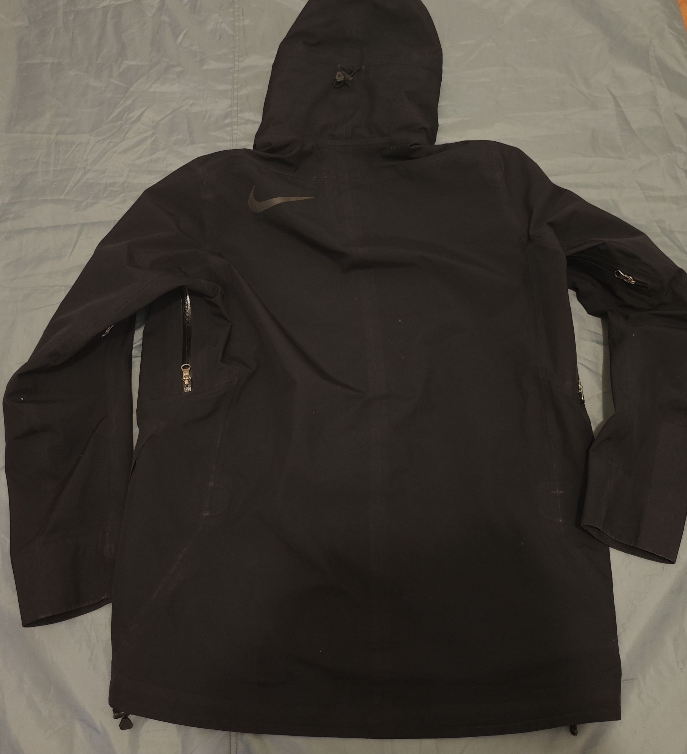 Errolson Hugh × Nike ACG NikeLab ACG Black Alpine Jacket Size L | Grailed